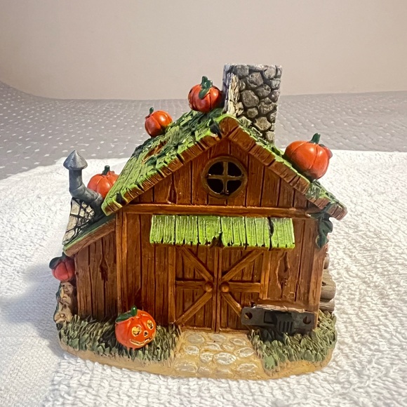 Disney | Holiday | Rare Hawthorne Village Disney Halloween Harvst Hueys ...